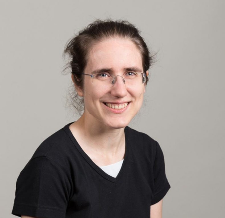 On Nearest Neighbors And Hubs In High Dimensional Data Criteo Ai Lab